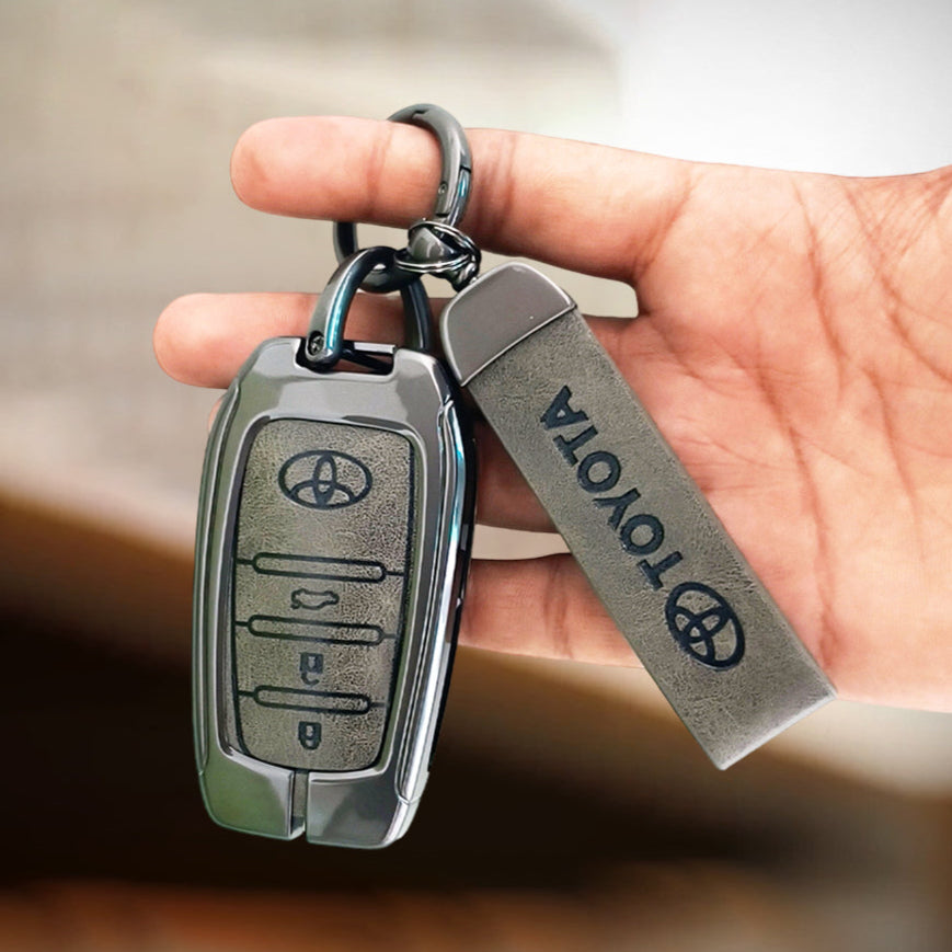 Metal Leather Car Key Cover For Toyota Fortuner, Hilux, Innova Crysta ...